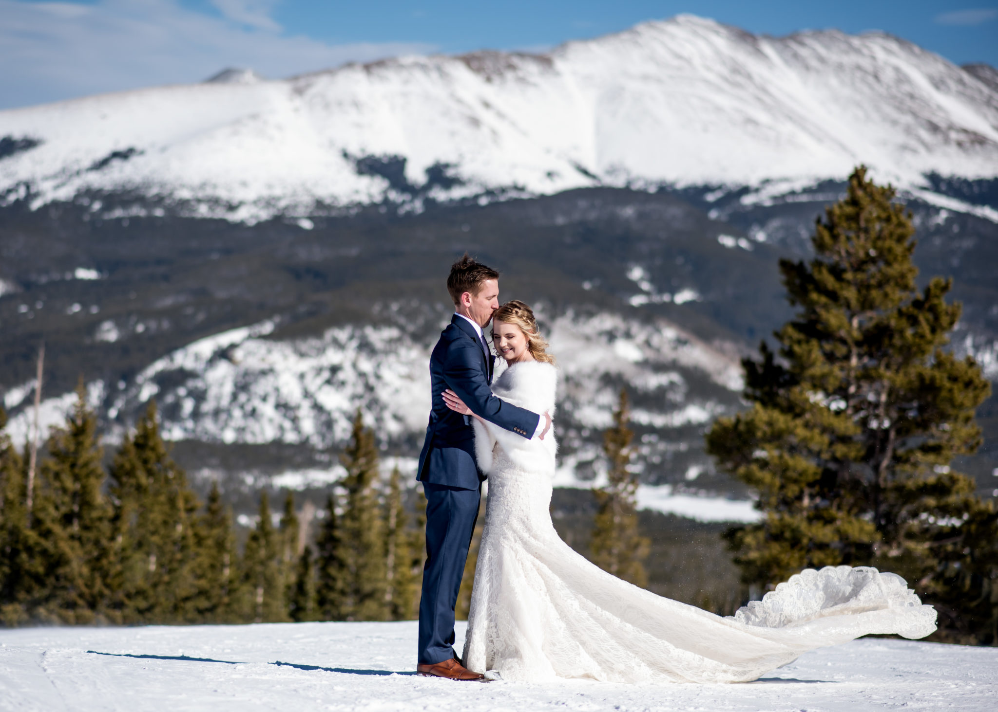 The Lodge at Breckenridge Intimate Wedding - Roaming Pine